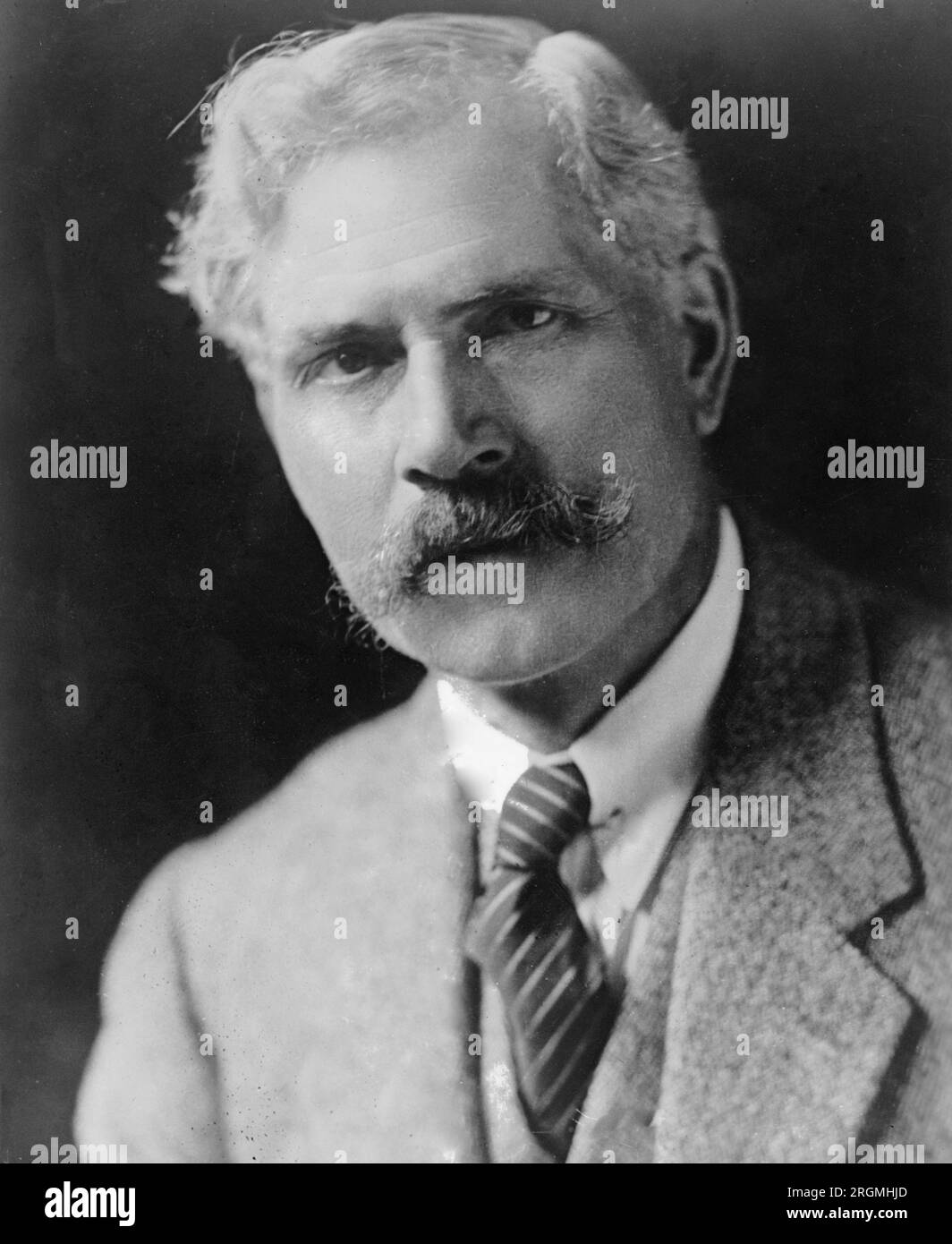 Prime minister ramsay macdonald hi-res stock photography and images - Alamy