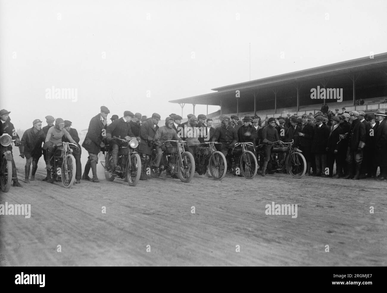 1910s motorcycle race hi-res stock photography and images - Alamy