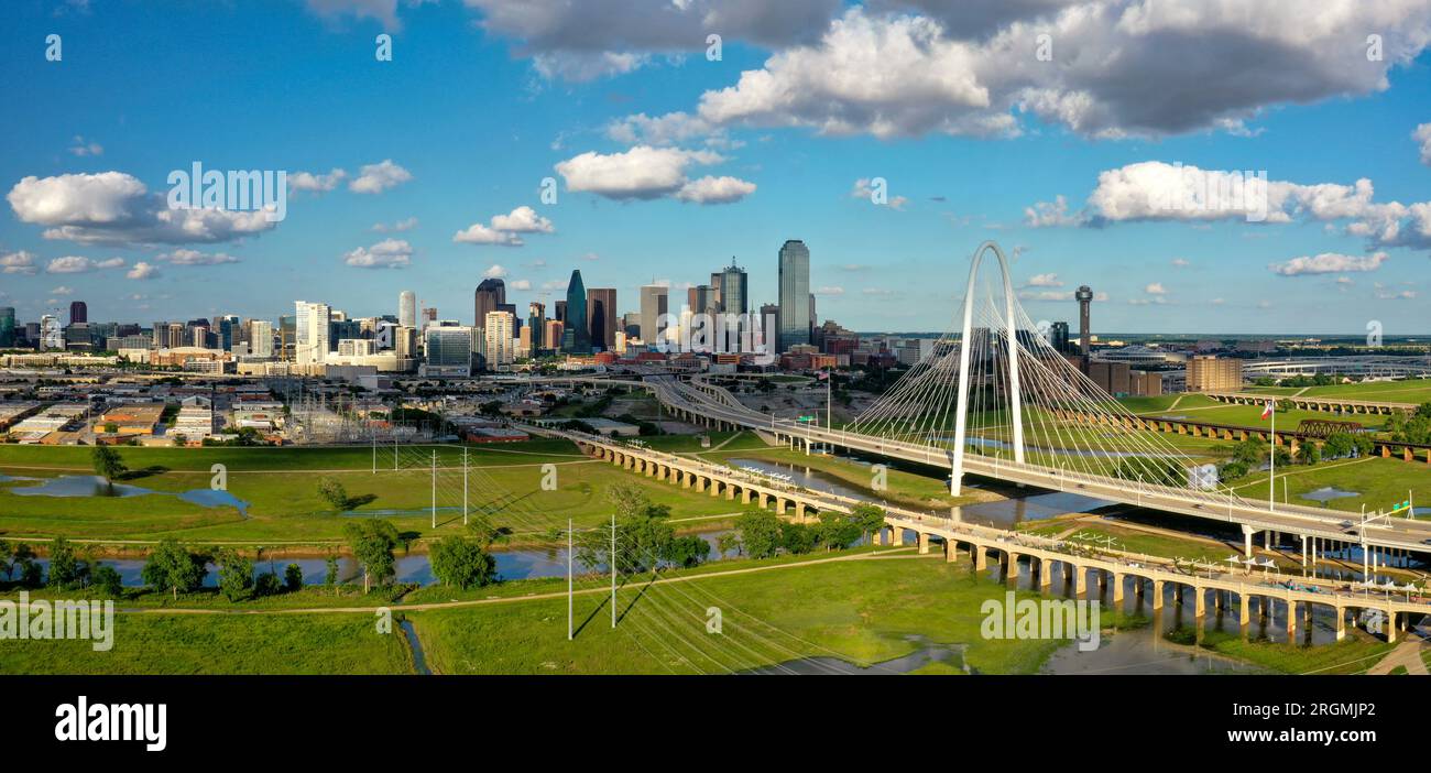 Dallas city scape hi-res stock photography and images - Alamy