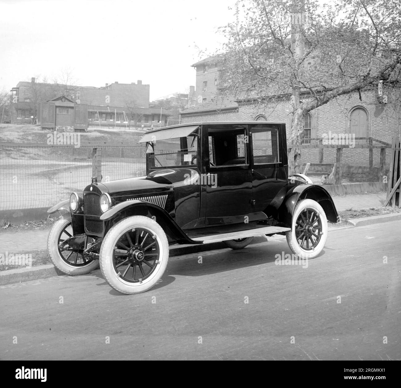 Hupmobile car hi-res stock photography and images - Alamy