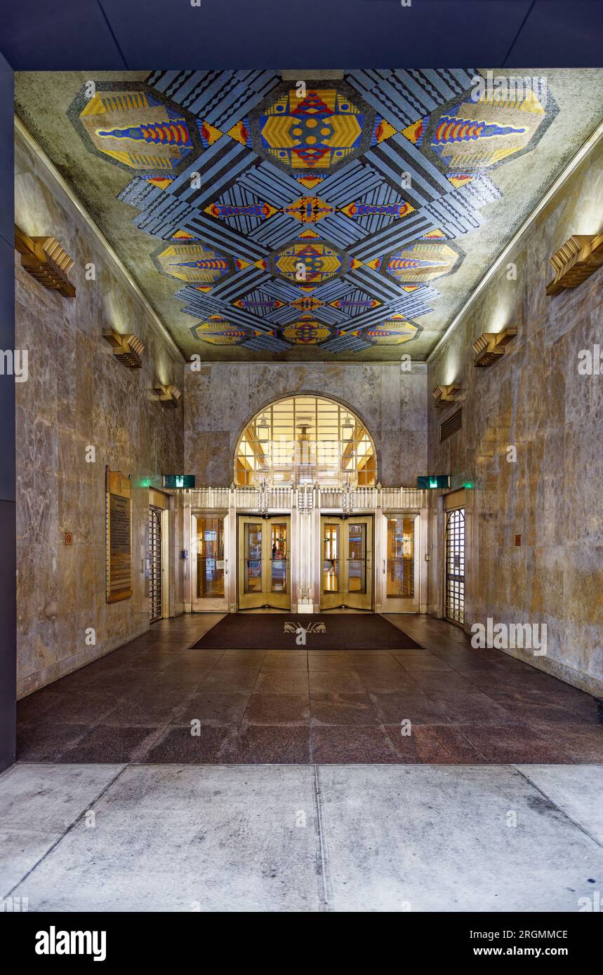 Midtown South: Art Deco landmark 2 Park Avenue, designed by Ely Jacques ...