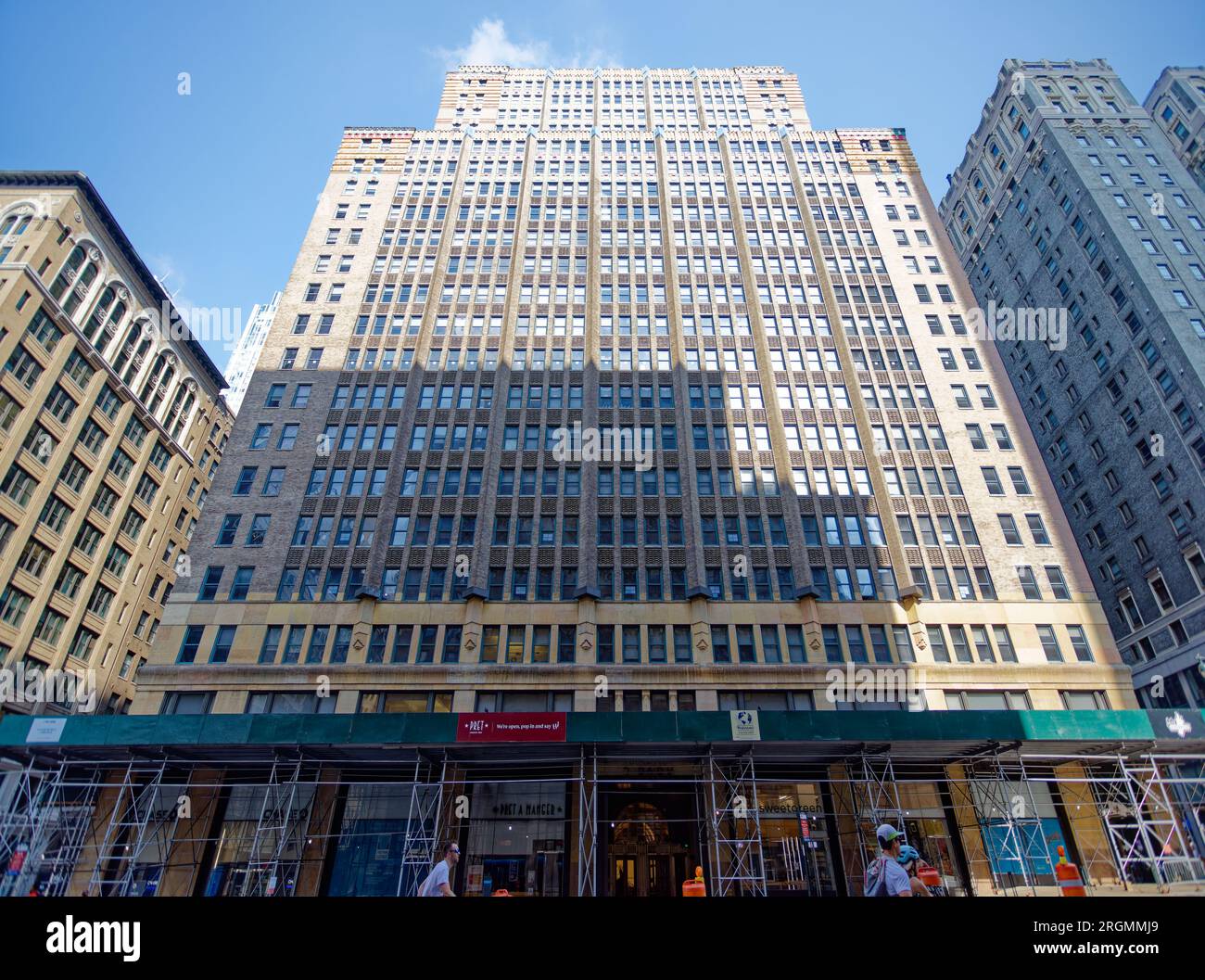 Midtown South: Art Deco landmark 2 Park Avenue, designed by Ely Jacques ...