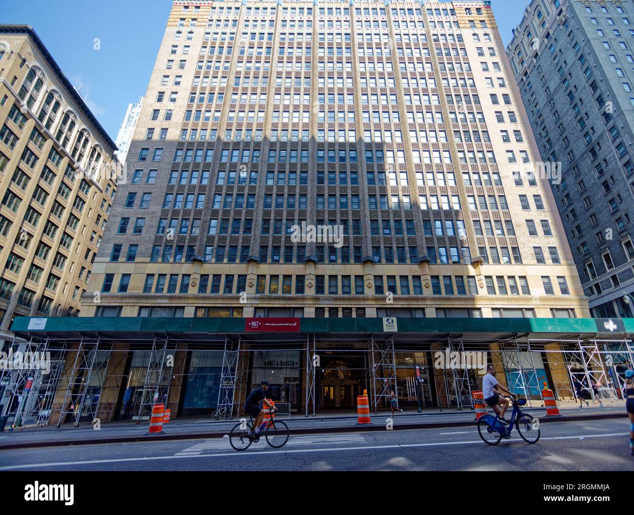 Midtown South: Art Deco landmark 2 Park Avenue, designed by Ely Jacques ...