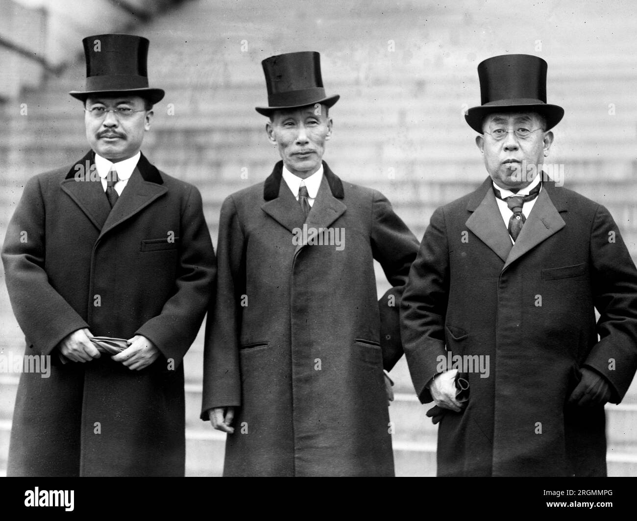 Baron Shidehara, Admil. Kato, Prince Tekugawa ca. 1921 Stock Photo - Alamy
