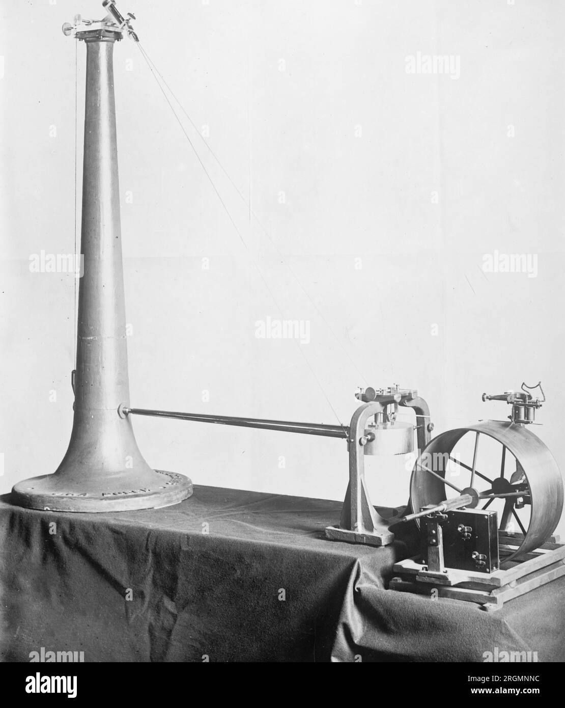 Archival seismograph hi-res stock photography and images - Alamy Archival seismograph hi-res stock photography and images - Alamy