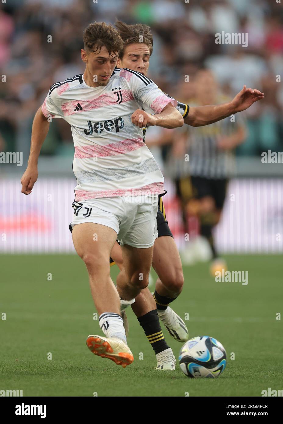 Jonas b hi-res stock photography and images - Alamy