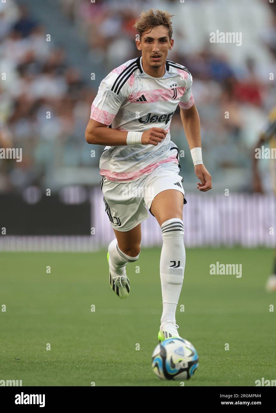 Allianz stadium turin hi-res stock photography and images - Alamy