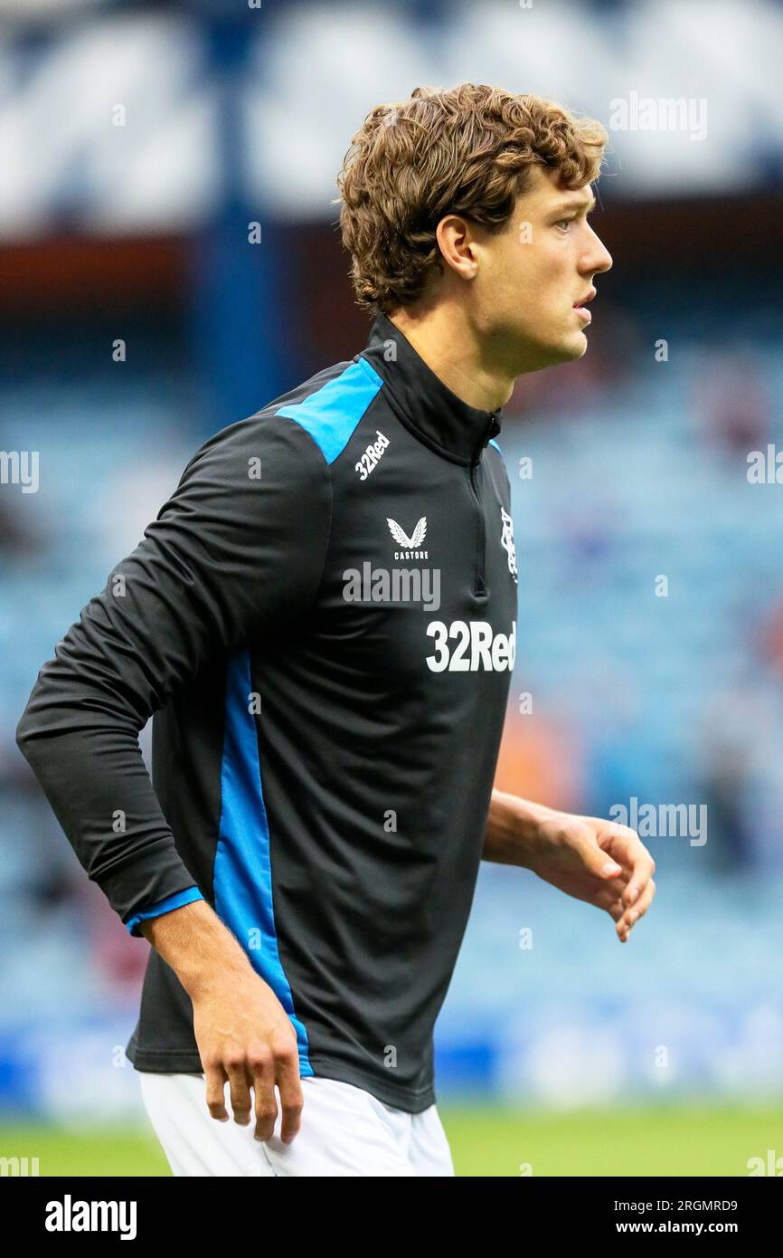 Young dutch sam hi-res stock photography and images - Alamy