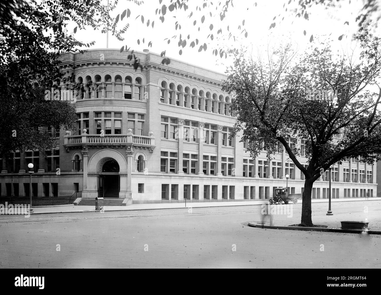 Tech High School, [Washington, D.C.] ca. 1918-1928 Stock Photo - Alamy