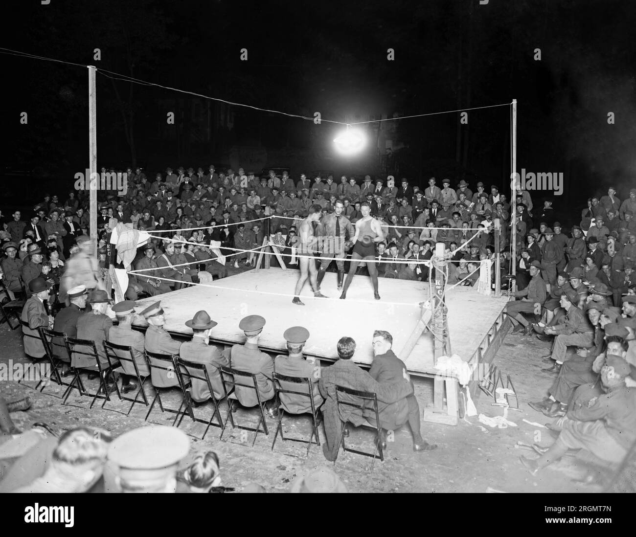 Historicla boxing hi-res stock photography and images - Alamy