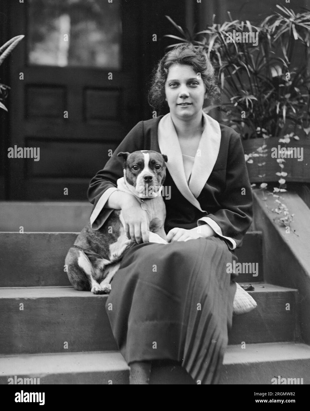 Miss thompson hi-res stock photography and images - Alamy