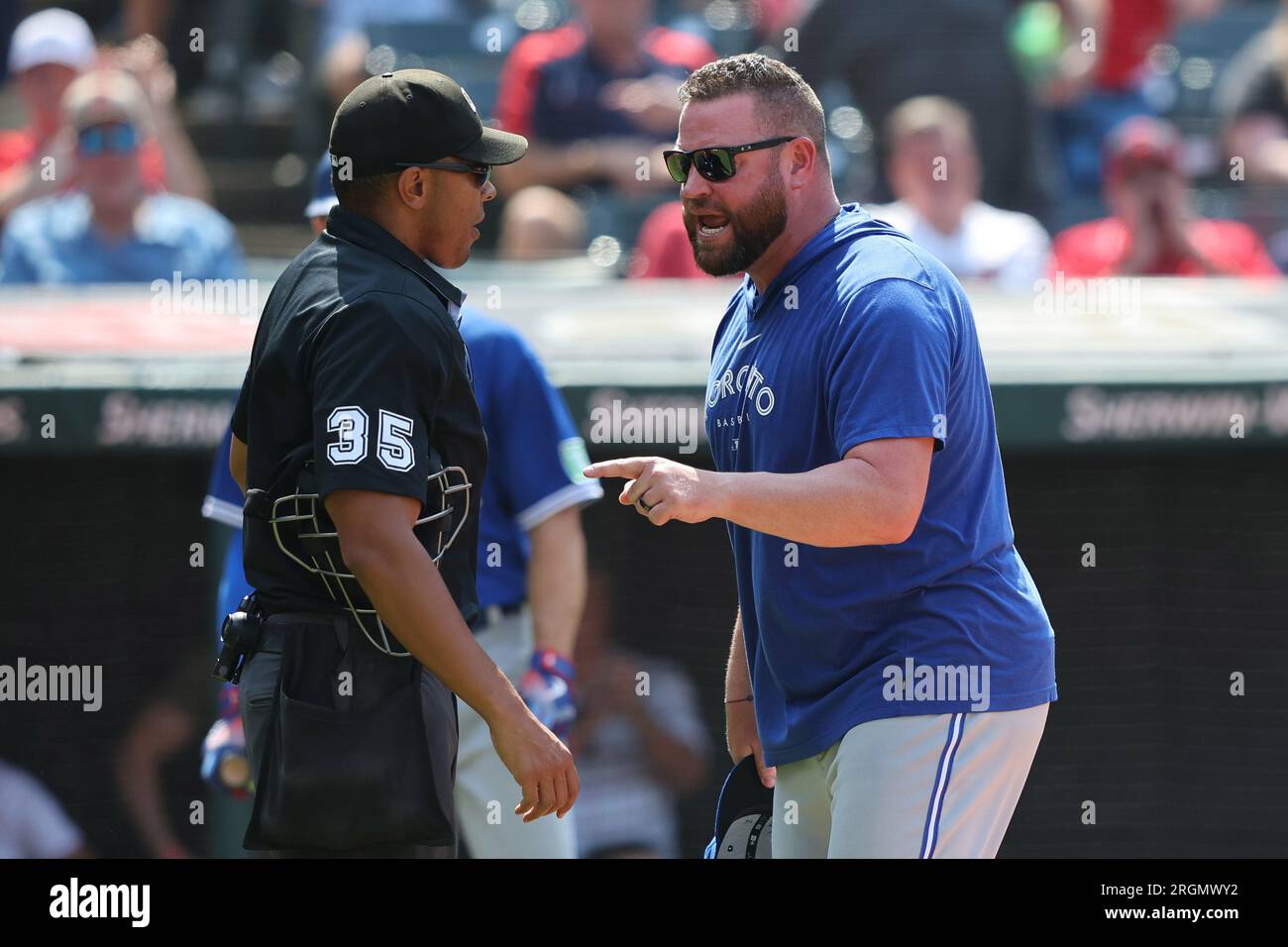 John schneider toronto blue jays hi-res stock photography and images ...