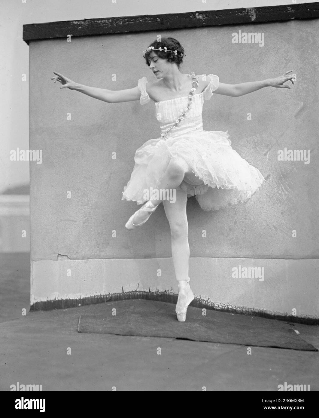 Photo of Miss Margaret Zolnay ca. 1923 Stock Photo - Alamy