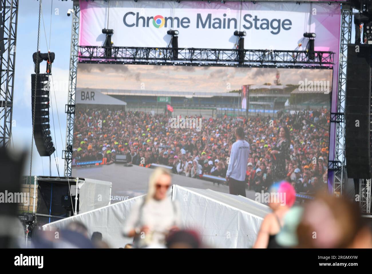 SILVERSTONE, England, 06. JULY 2023; F1 fans enjoy the sunshine during ...