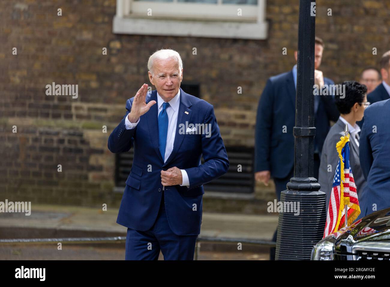 President Joe Biden meets Prime Minister Rishi Sunak at Downing Street ...
