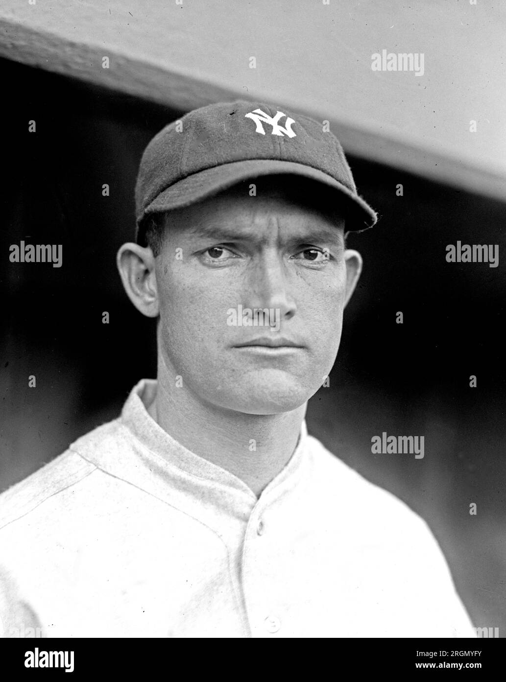 Aaron ward hi-res stock photography and images - Alamy