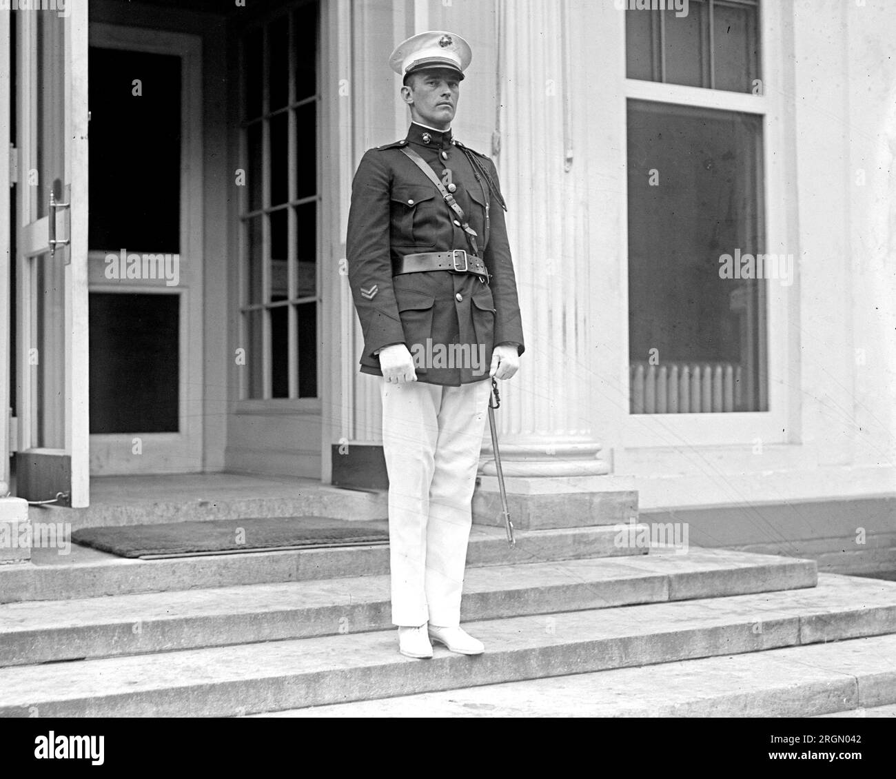 Edgar allan poe jr hi-res stock photography and images - Alamy