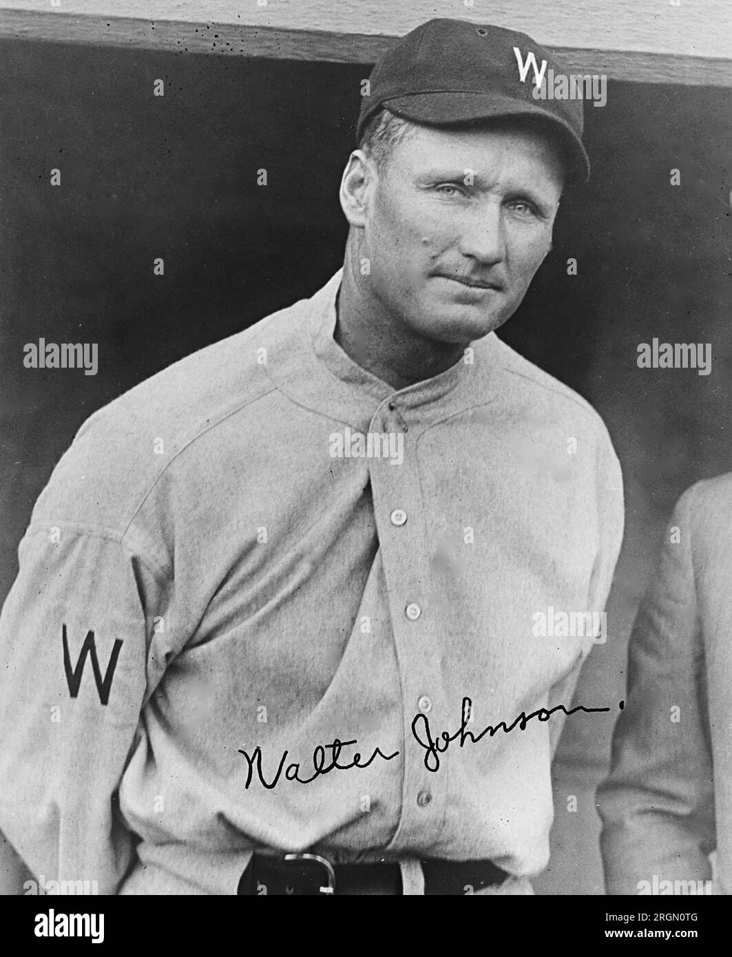 Walter johnson 1924 hi-res stock photography and images - Alamy