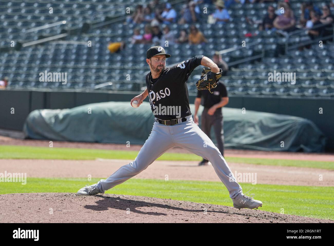 August 6 2023: El Paso pitcher Sean Poppen (17) throws a pitch during ...
