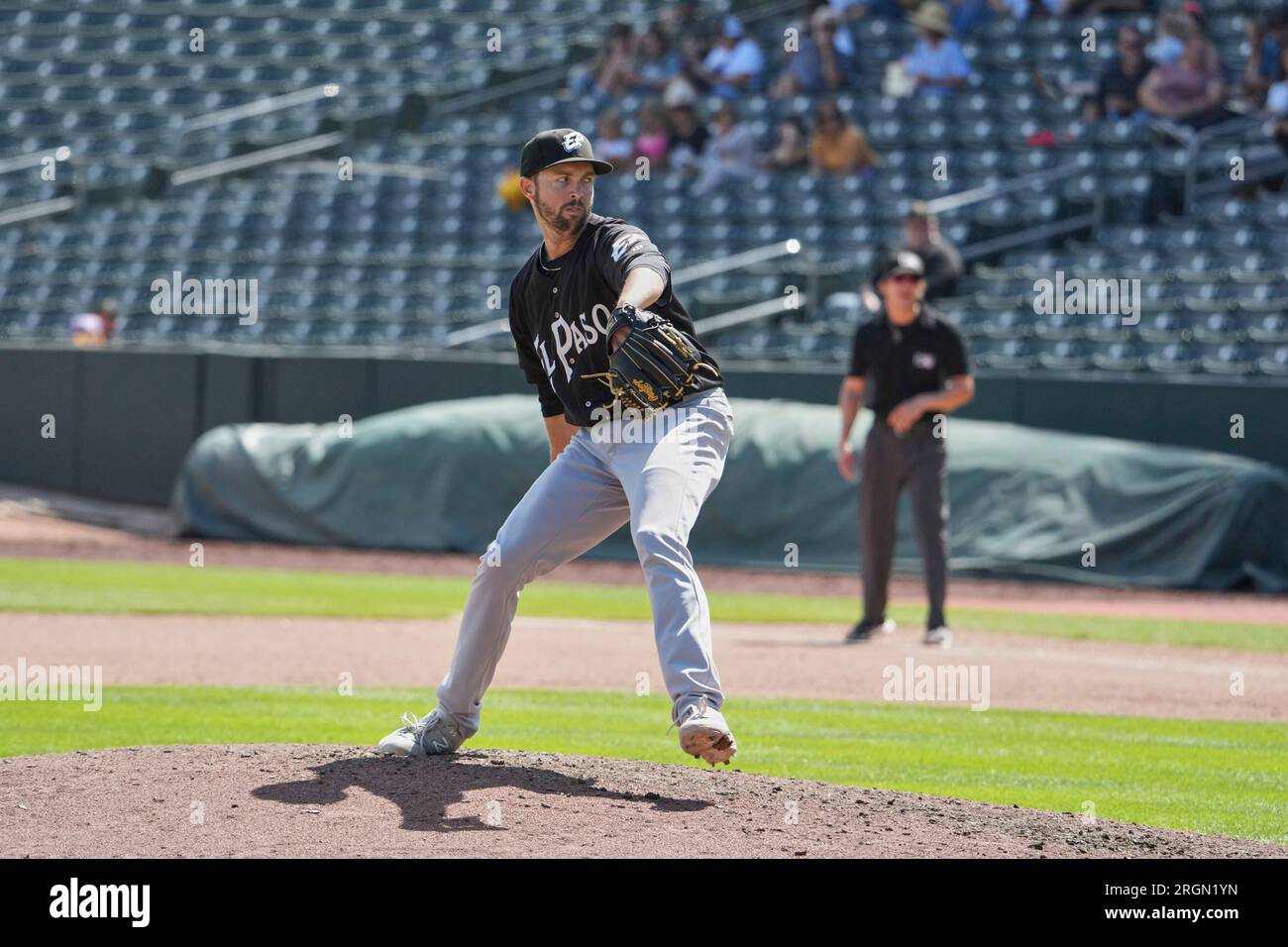 August 6 2023: El Paso pitcher Sean Poppen (17) throws a pitch during ...