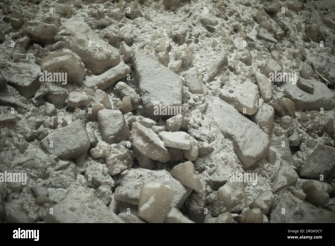 Broken driveway blocks hi-res stock photography and images - Alamy