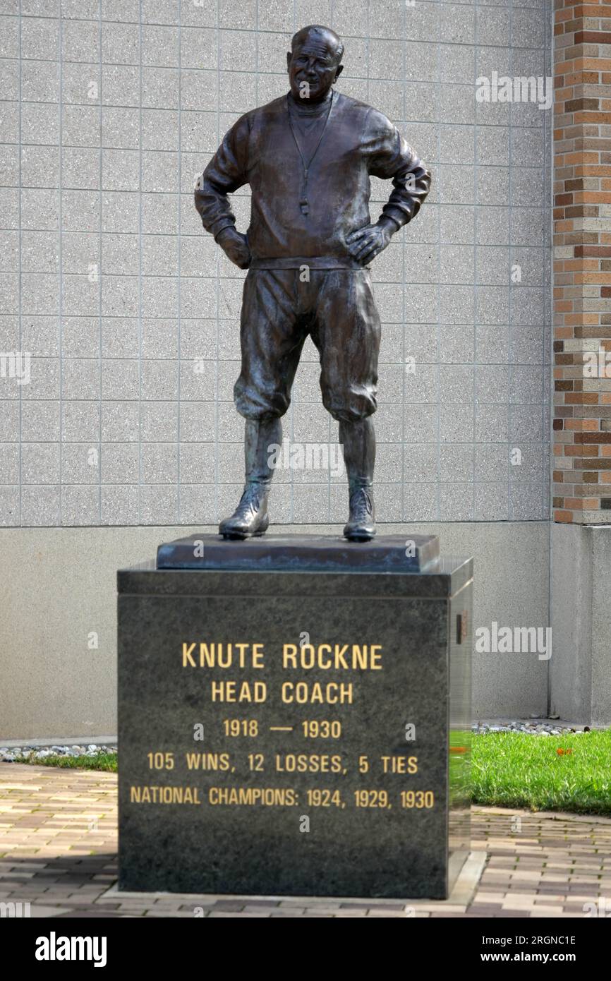 Knute Rockne Statue