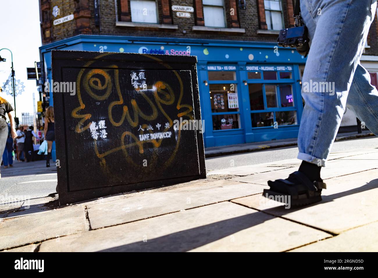 Anti-Beijing counter-slogans 'Take down CCP' and 'Reclaim Hong Kong ...
