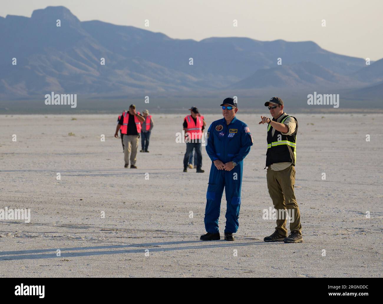 Reportage: Boeing Orbital Flight Test-2 Landing (May 2022) - NASA ...