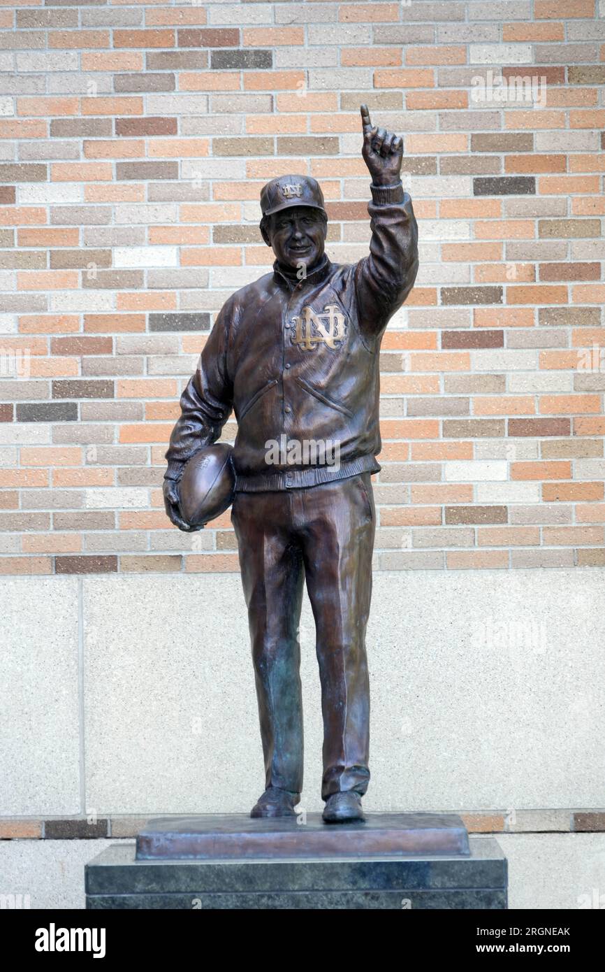 A statue of former Notre Dame Fighting Irish Football coach Dan Devine ... A statue of former Notre Dame Fighting Irish Football coach Dan Devine ...