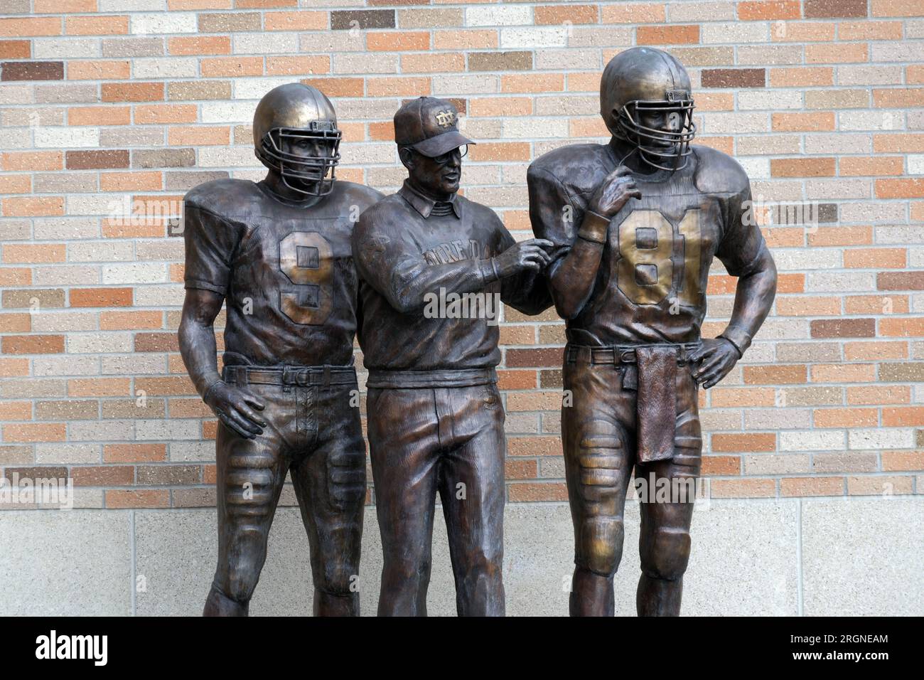 Statue of notre dame coach hi-res stock photography and images - Alamy