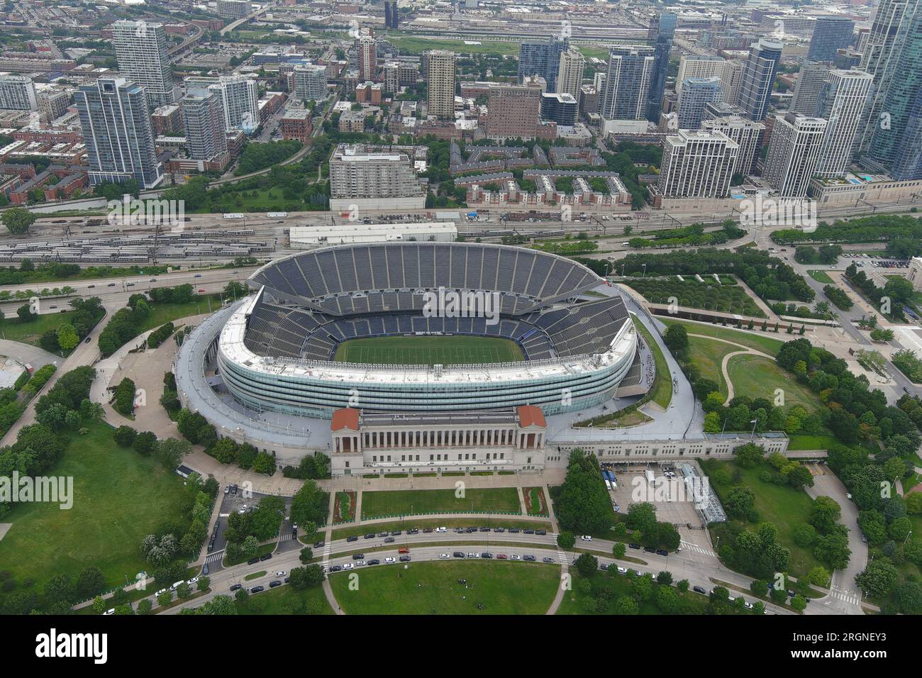 Chicago soldier field general hi-res stock photography and images - Alamy