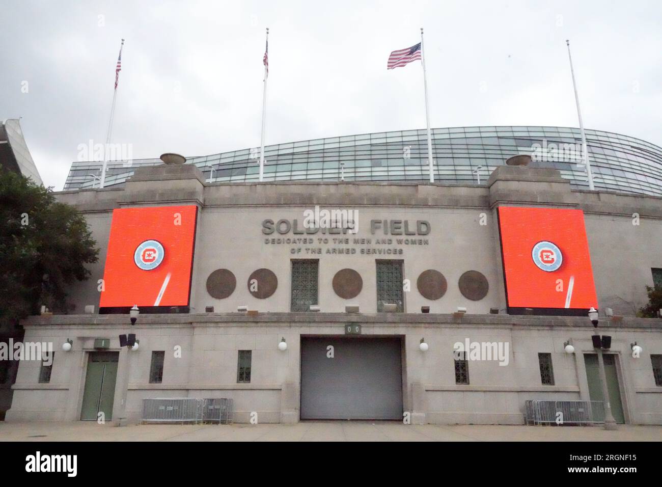 Soldier field chicago fire general hi-res stock photography and images ...