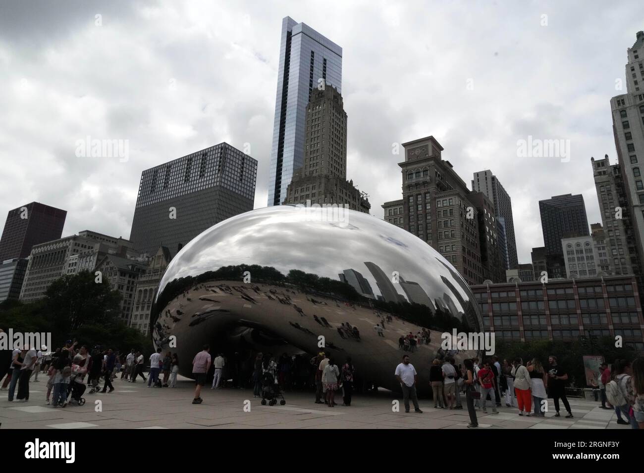 The Bean (Cloud Gate) sculpture in Millennium Park, Monday, Aug. 7 ...