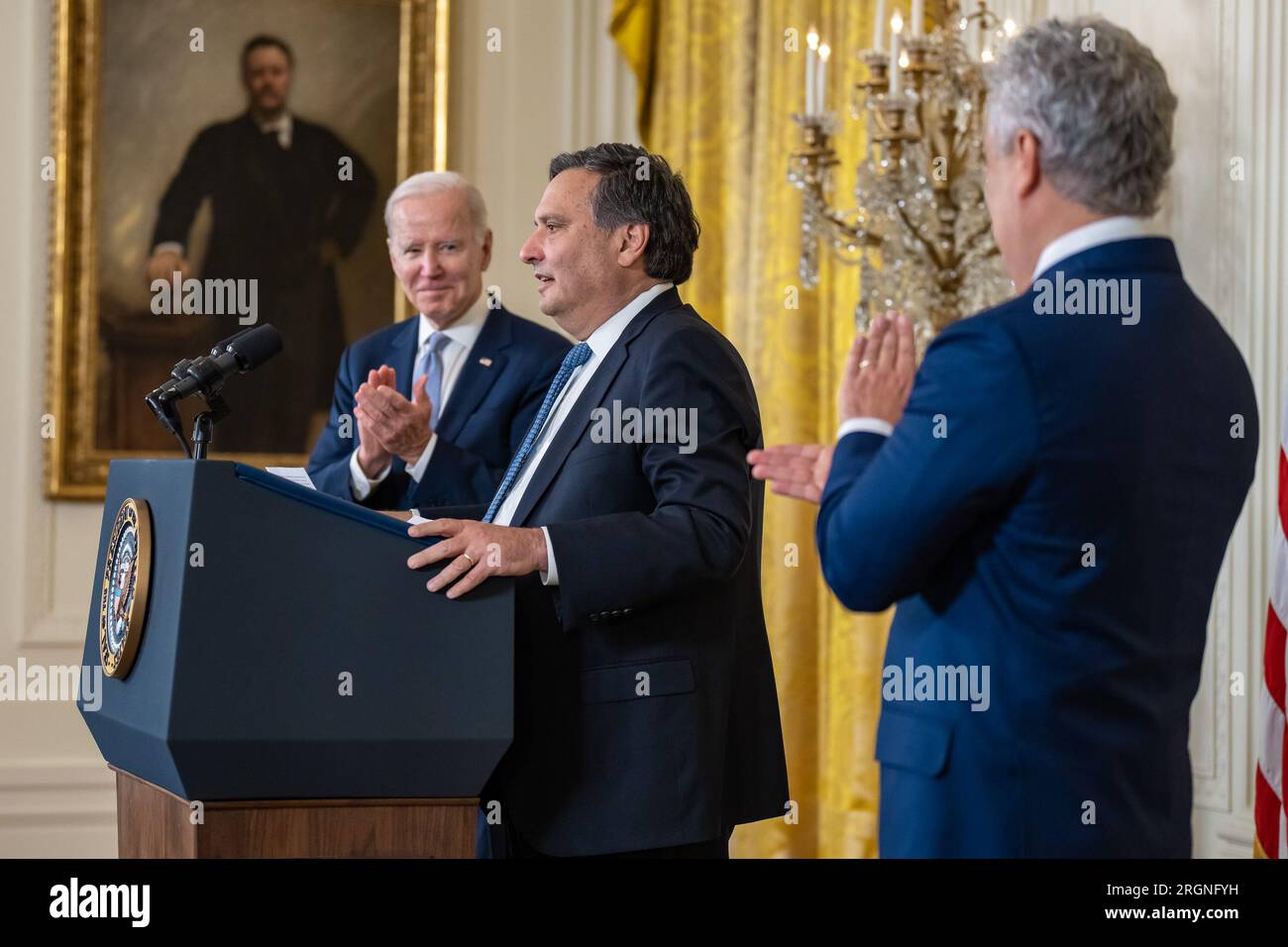 Reportage: President Joe Biden hosts an official transition event for ...