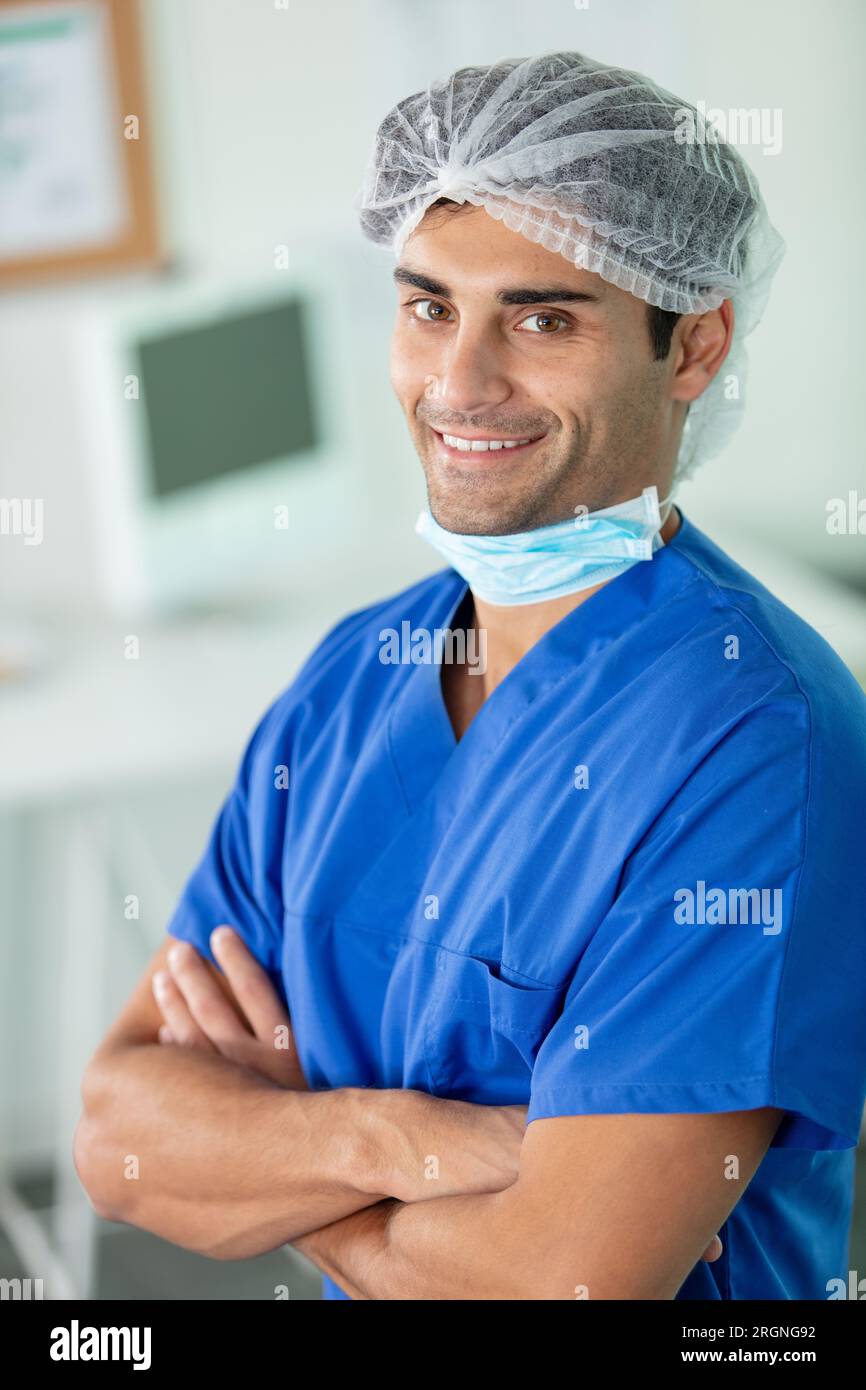 Doctor consultation muslim hi-res stock photography and images - Alamy