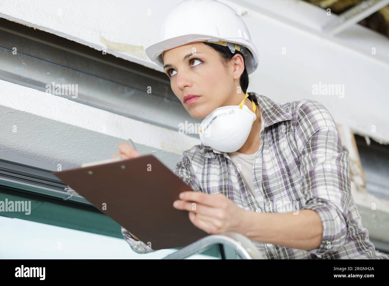 Up a ladder diy hi-res stock photography and images - Alamy