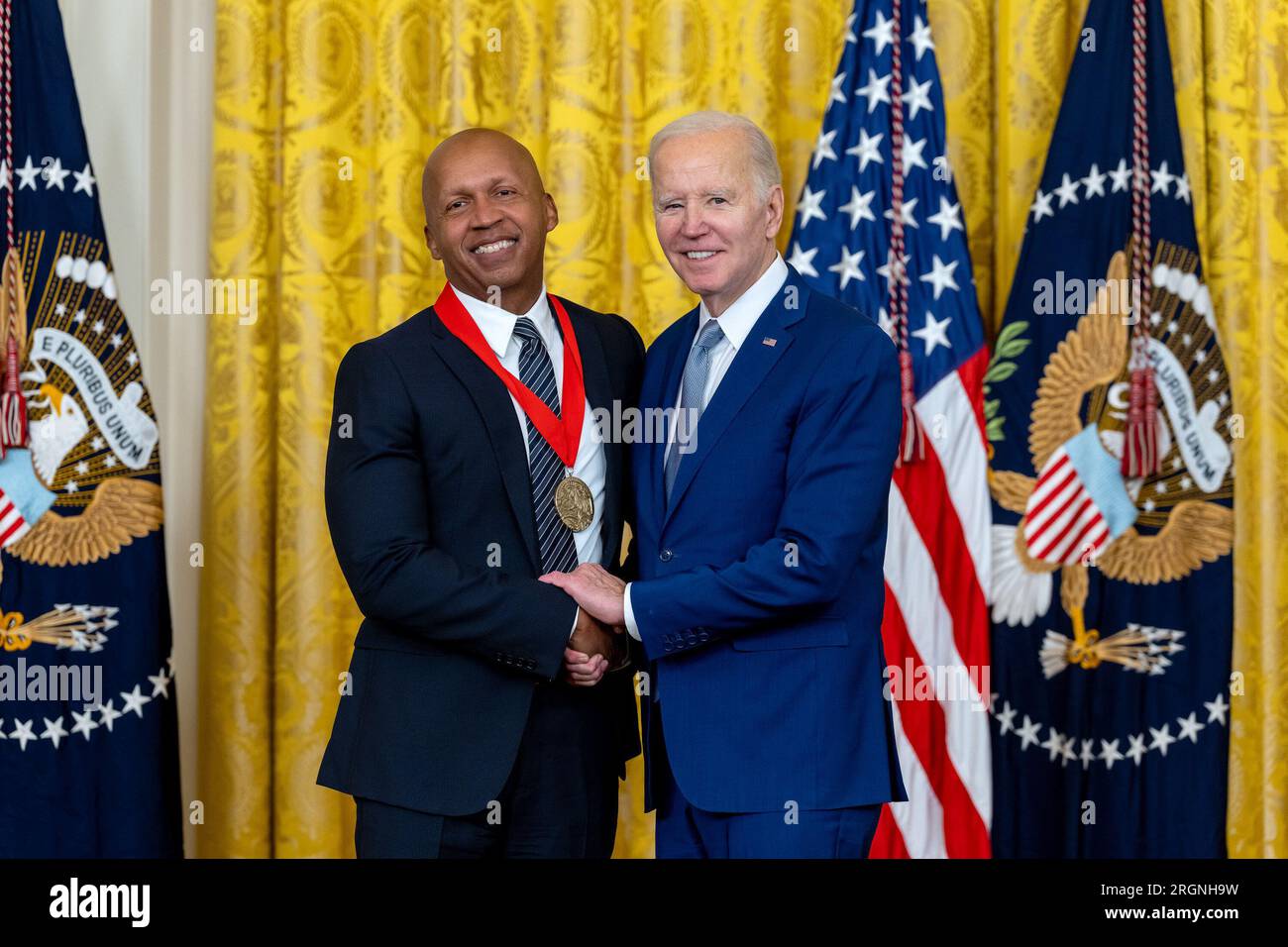 Reportage: Joe Biden presenting medals at the National Arts and Humanities Medal Ceremony (2023 ...