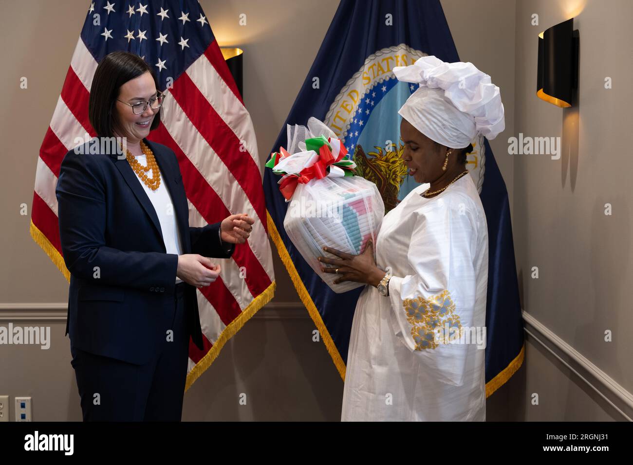 Reportage: Trade and Foreign Agricultural Affairs Under Secretary ...