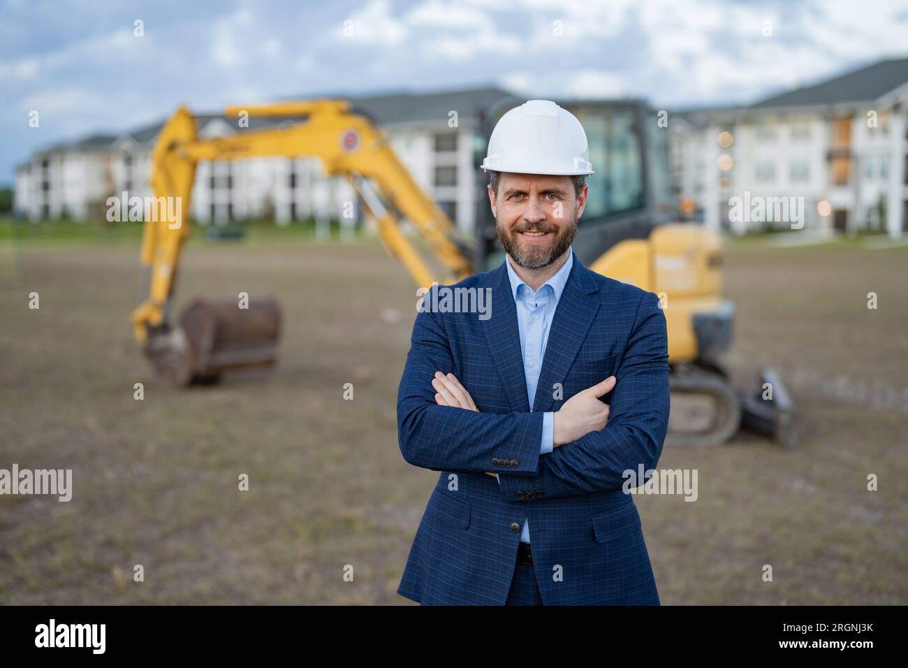 photo of construction business owner wearing hardhat, advertisement ...
