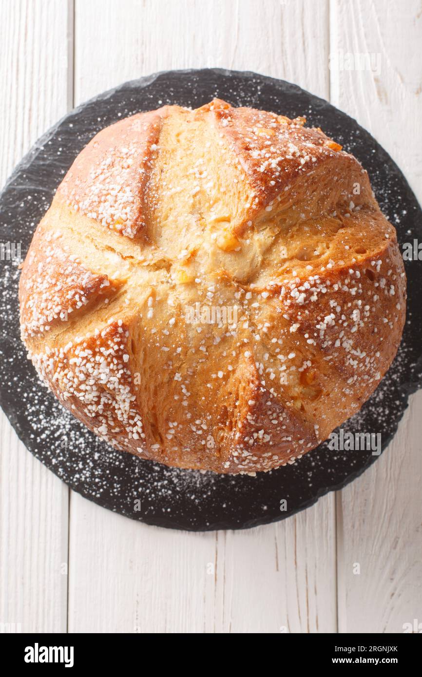 Mona orange hi-res stock photography and images - Alamy