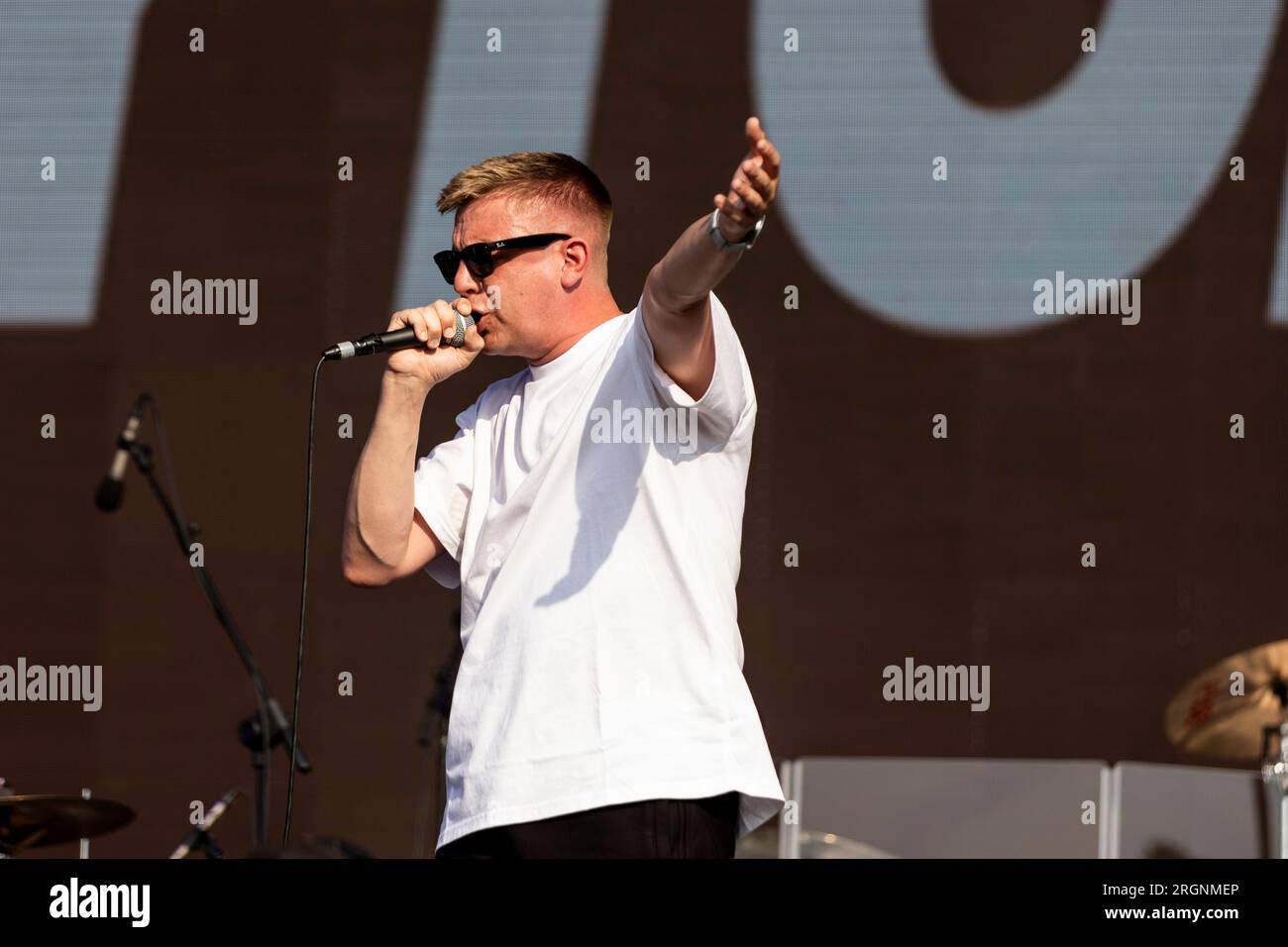 FLORENCE, ITALY - JUNE 18: Jonny Yerrell of The Reytons performs at ...