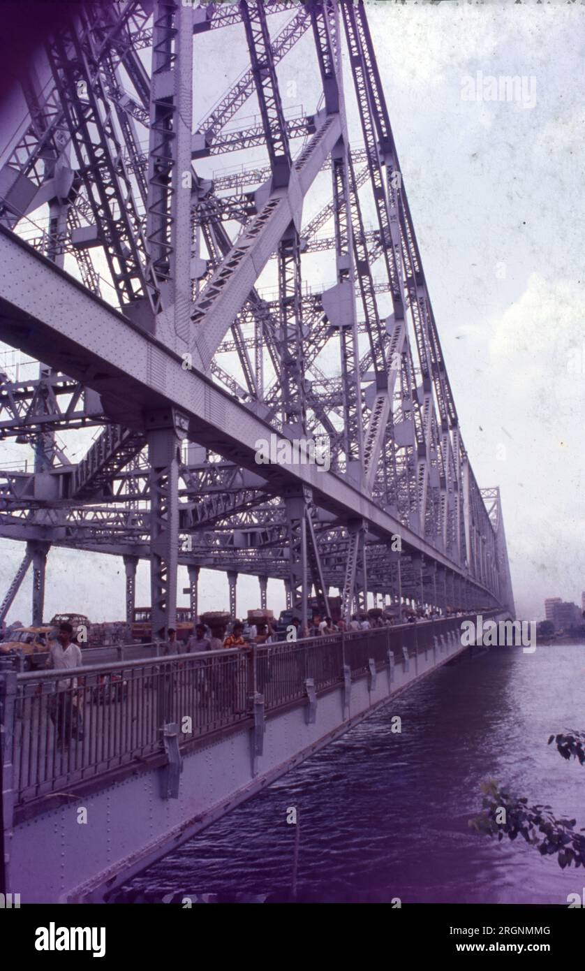 Howda Bridge, Balanced Cantilever Bridge, Commissioned in 1943, Over ...