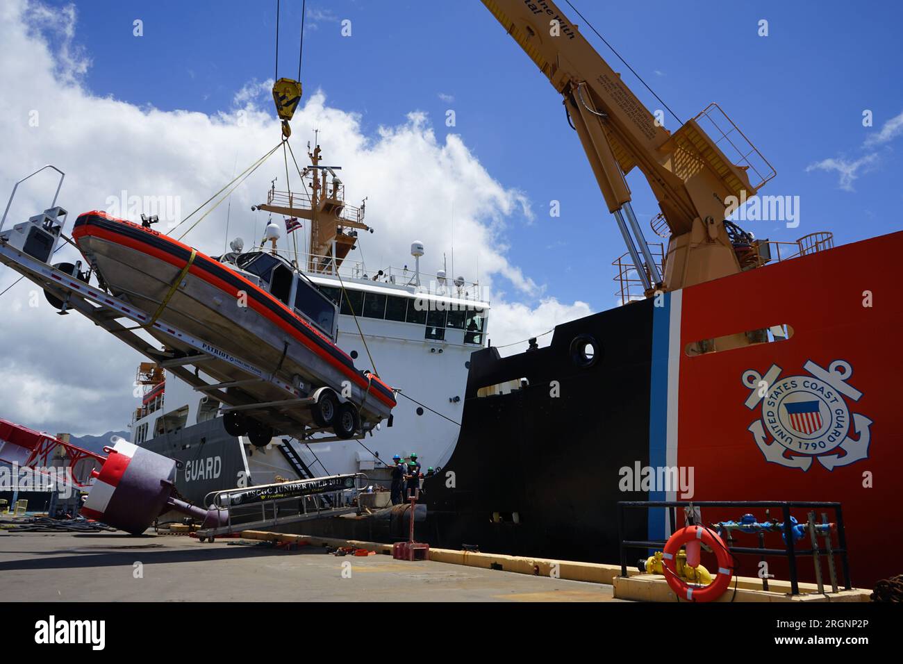 Honolulu, Hawaii, USA. 10th Aug, 2023. Coast Guard Cutter Juniper ...