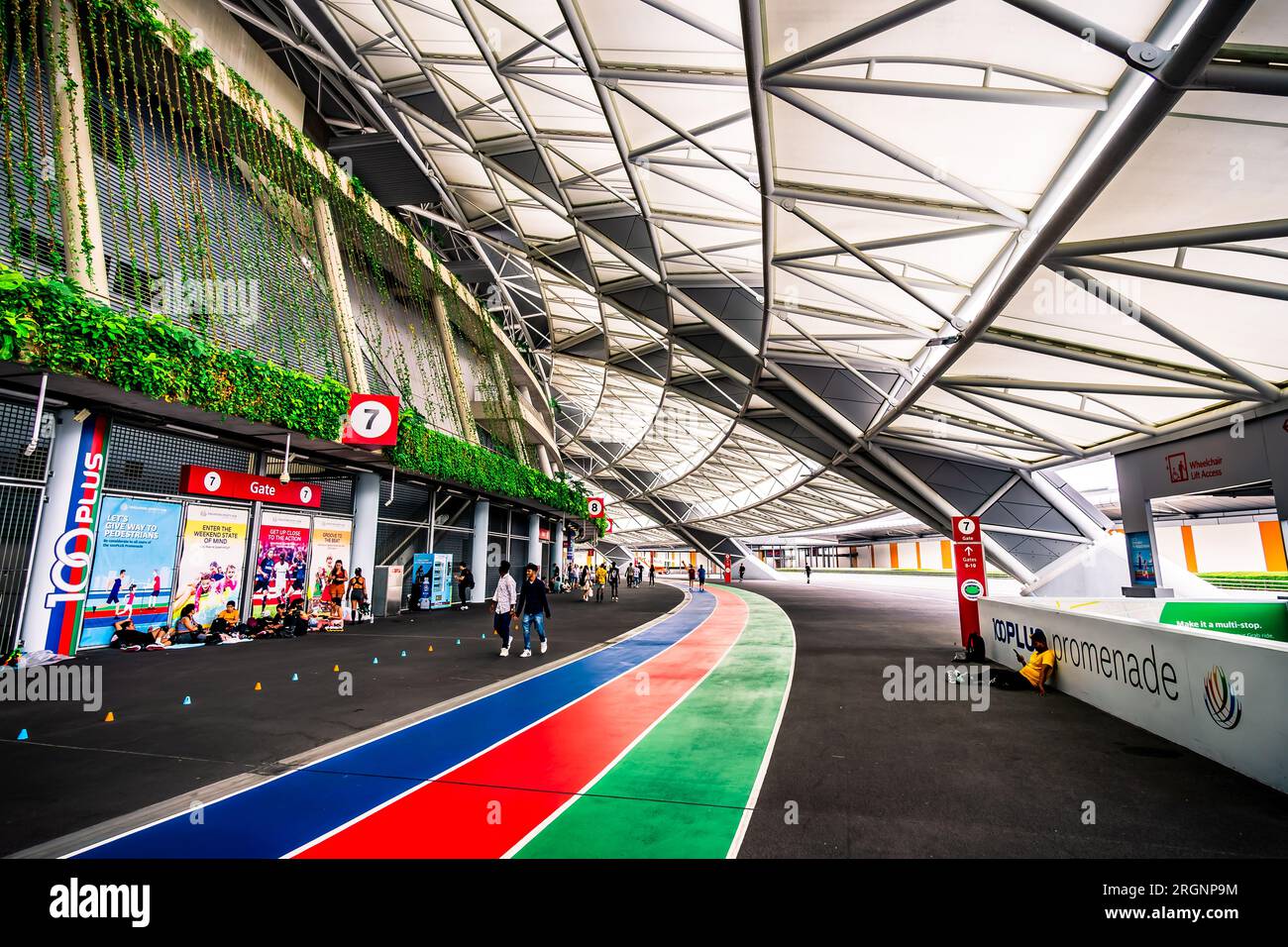 100 plus promenade hi-res stock photography and images - Alamy