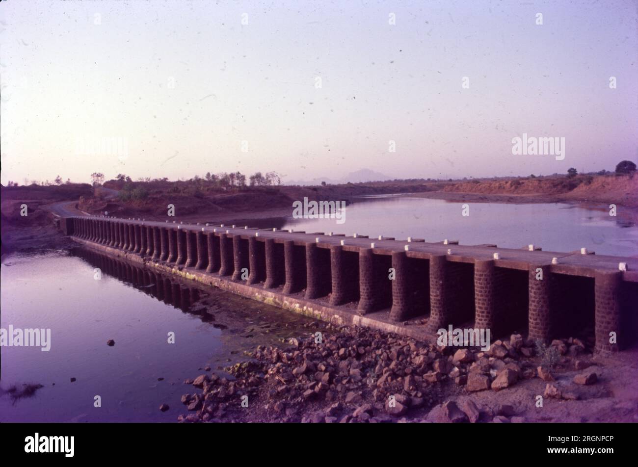 Bridge Over Kalu River, Titwala, Maharashtra, India Stock Photo - Alamy