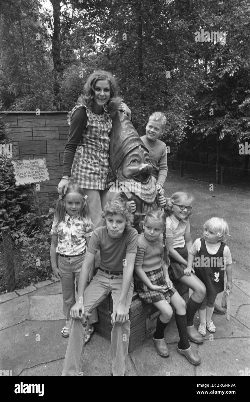 Dutch singer conny vink hi-res stock photography and images - Alamy