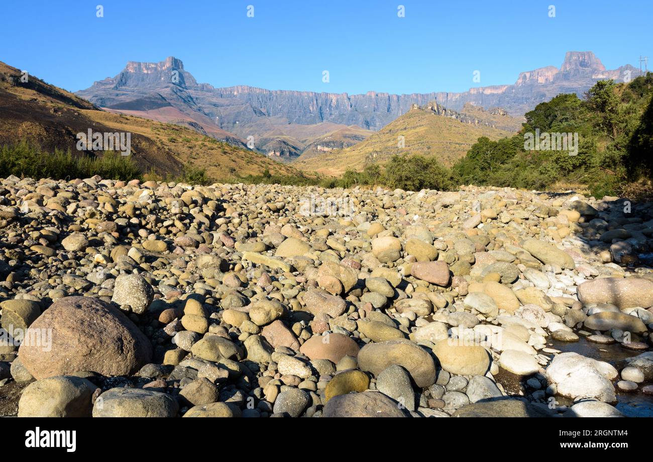 Drakensberg amphitheatre hi-res stock photography and images - Alamy