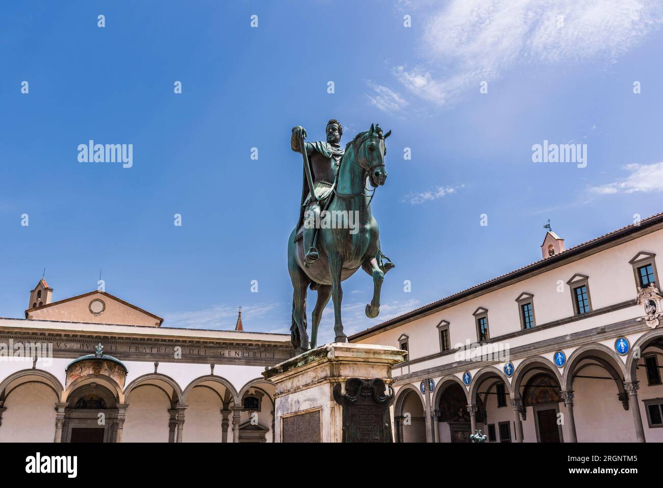 Statue of Ferdinando I in the Piazza SS Annunziata, Florence, Tuscany ...