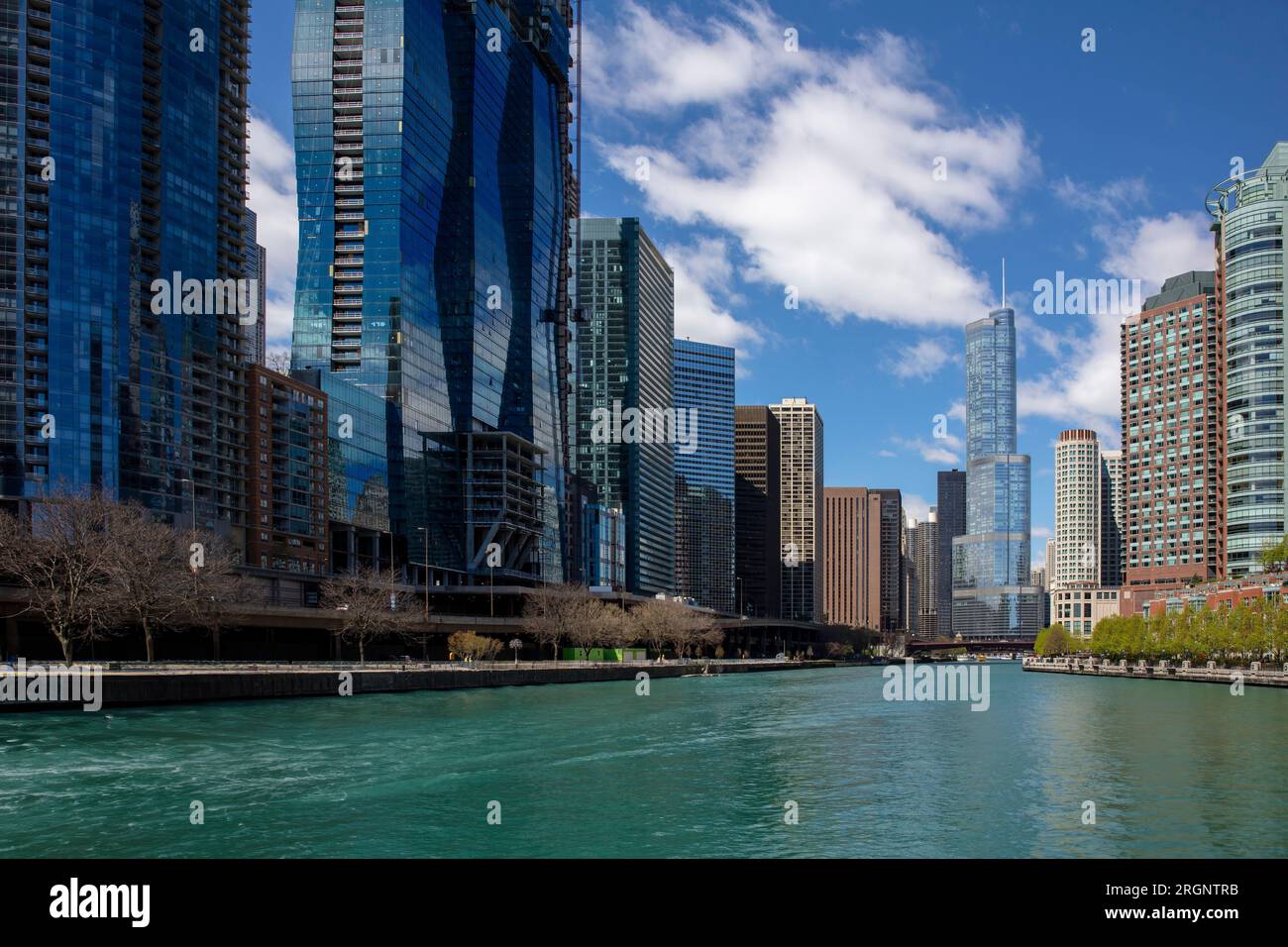 Chicago cityscape USA. Chicago city waterfront skyscraper modern glass ...