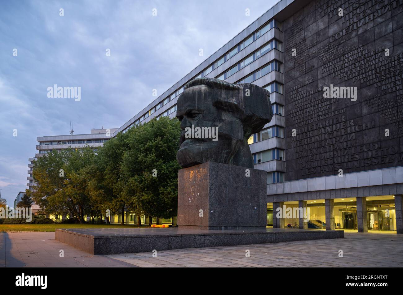 The Karl Marx Monument, Chemnitz - Germany Stock Photo - Alamy